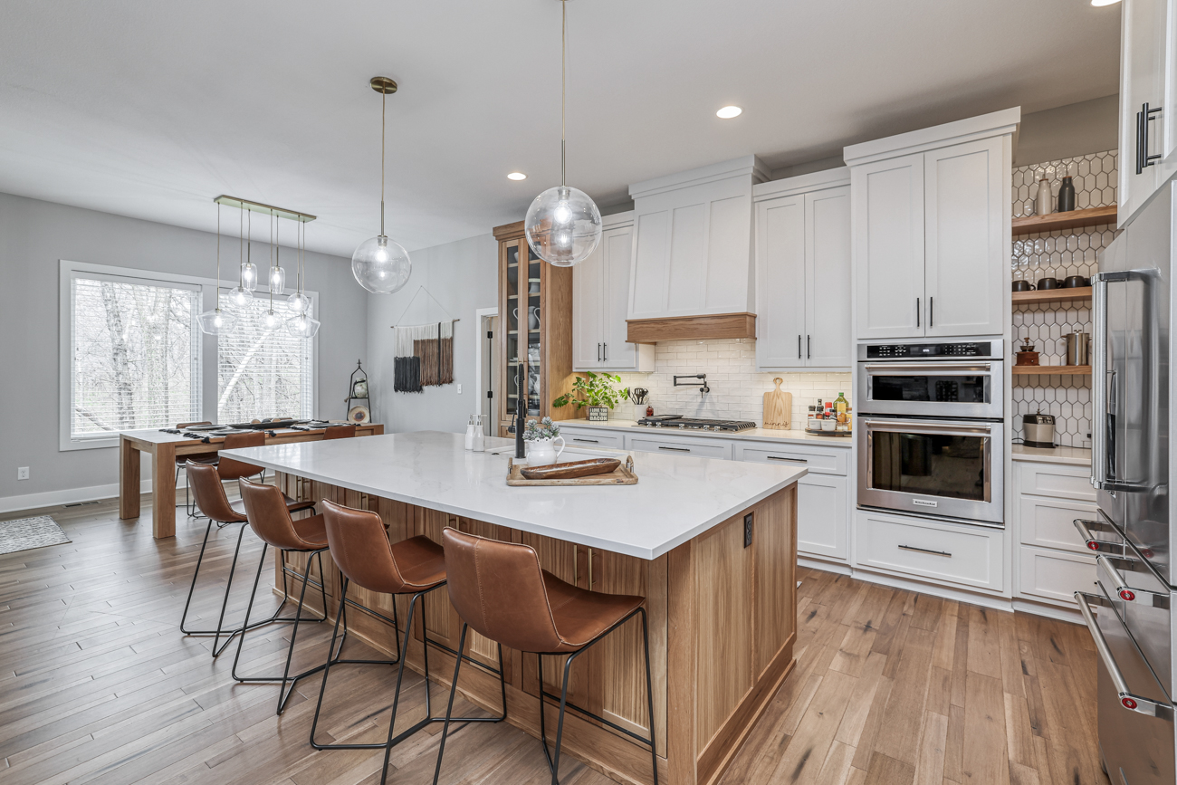 ON YOUR LOT NEW CONSTRUCTION - H&R Construction